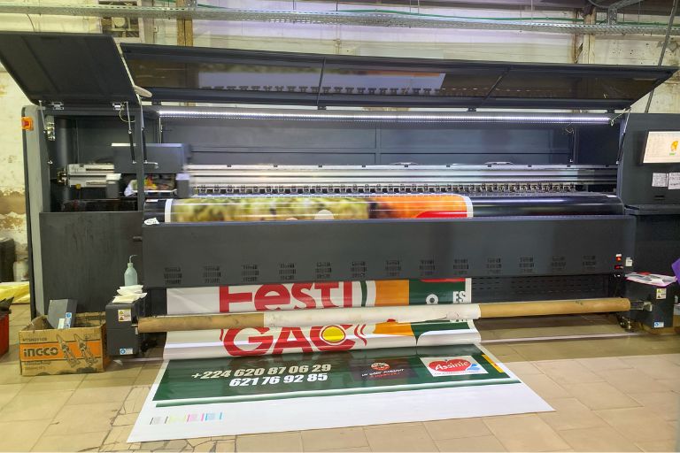 A propos - Indigo Pub Guinée